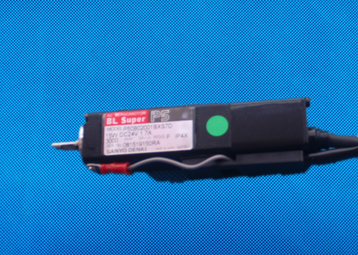 NPM Head 8 AC Servo Motor Driver P50B02001BXS7D 15W N510043454AA DC24V 1.7A