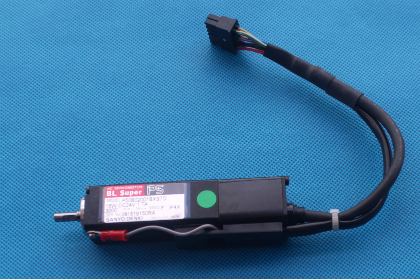 NPM Head 8 AC Servo Motor Driver P50B02001BXS7D 15W N510043454AA DC24V 1.7A